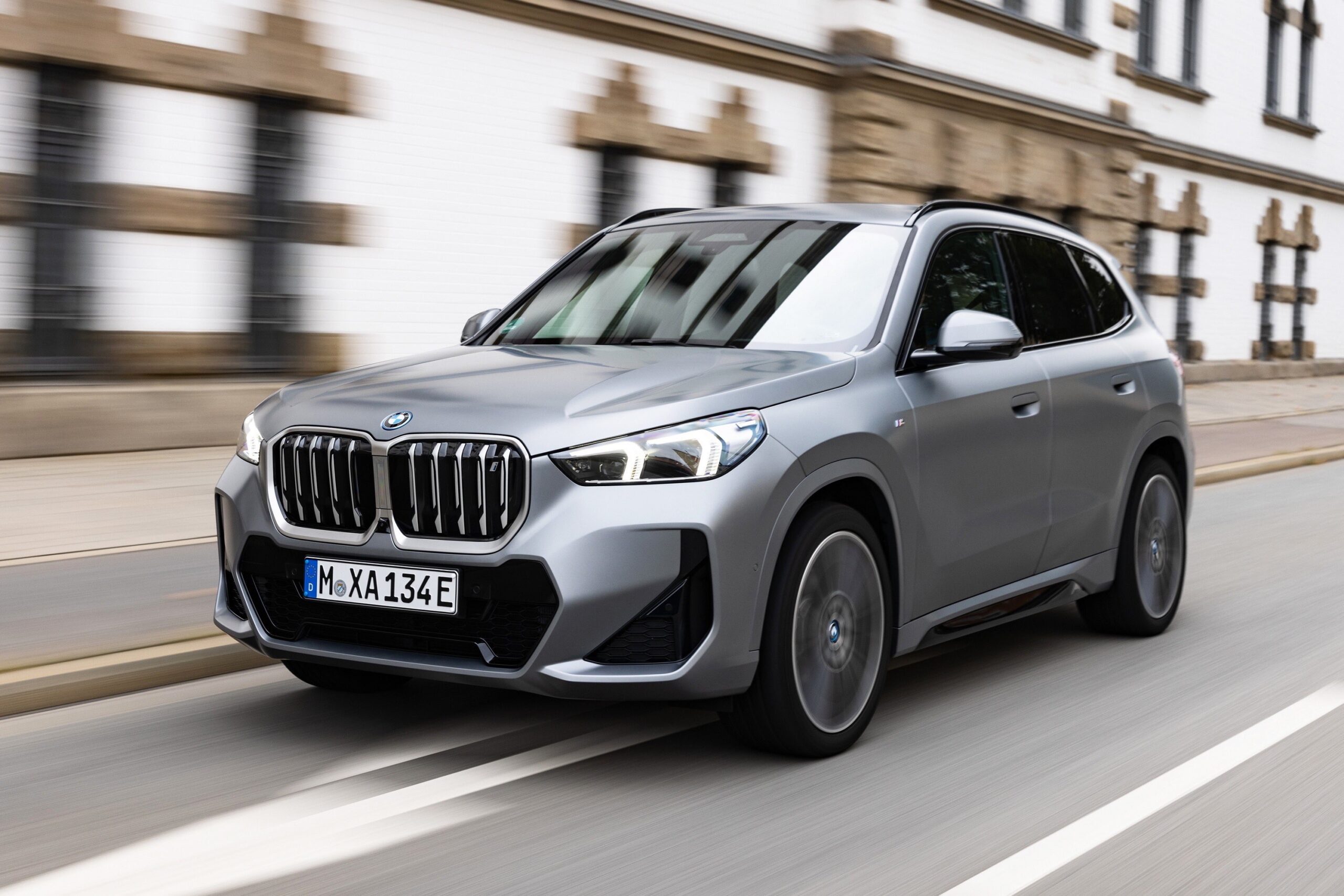 BMW iX1 launched in India, range starts from 66.90L | Team Ignition